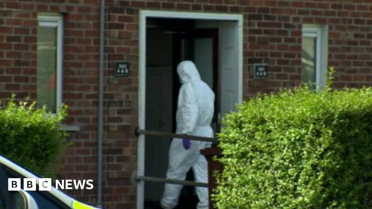 Two held after man's death on Cregagh Road, east Belfast - BBC News