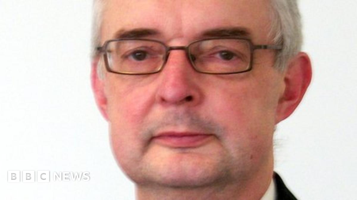 Mark Boden named Shetland Islands Council chief executive - BBC News