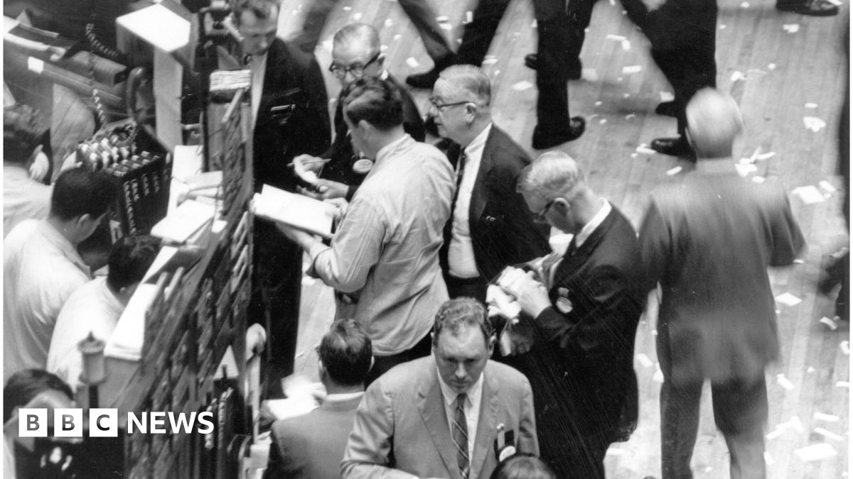 How banking culture transformed over the decades - BBC News