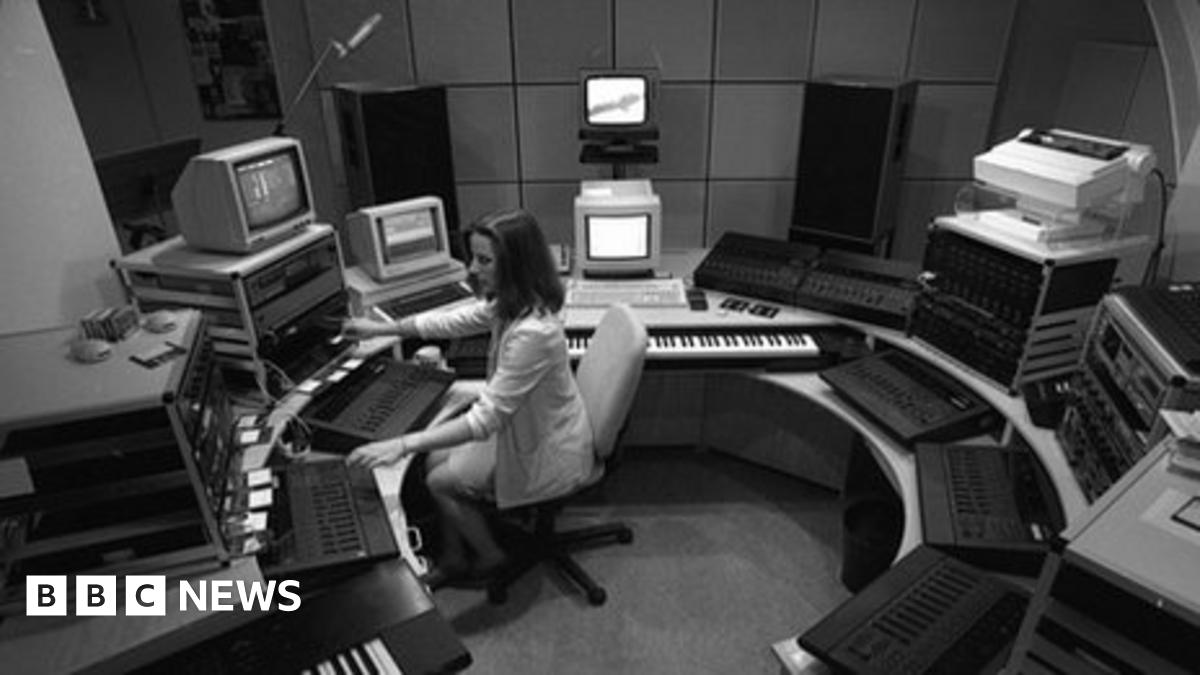 BBC Radiophonic Workshop revived online - BBC News