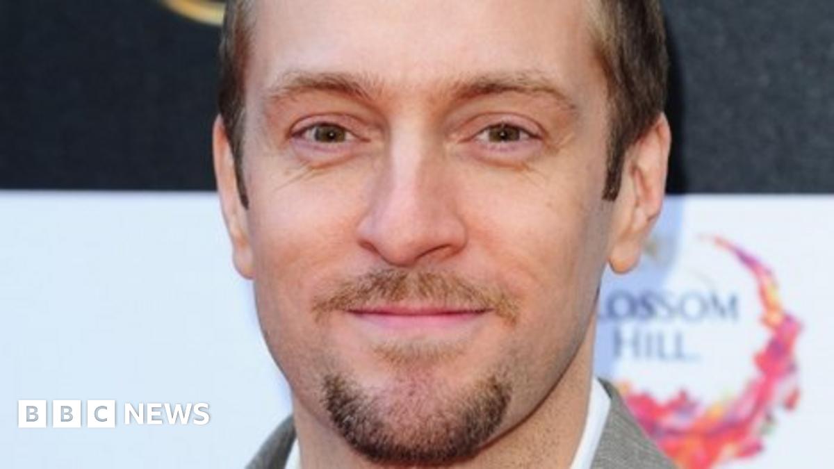 Man cashed cheques stolen from illusionist Derren Brown - BBC News