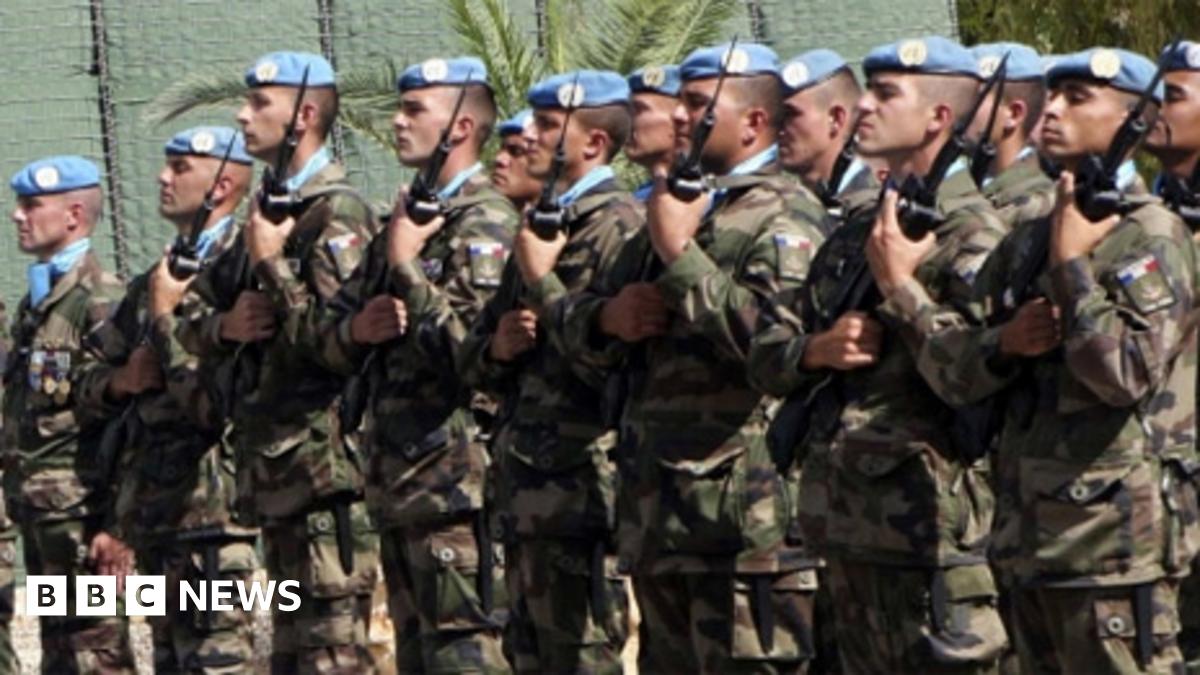 Troops in Shropshire prepare for UN operation - BBC News