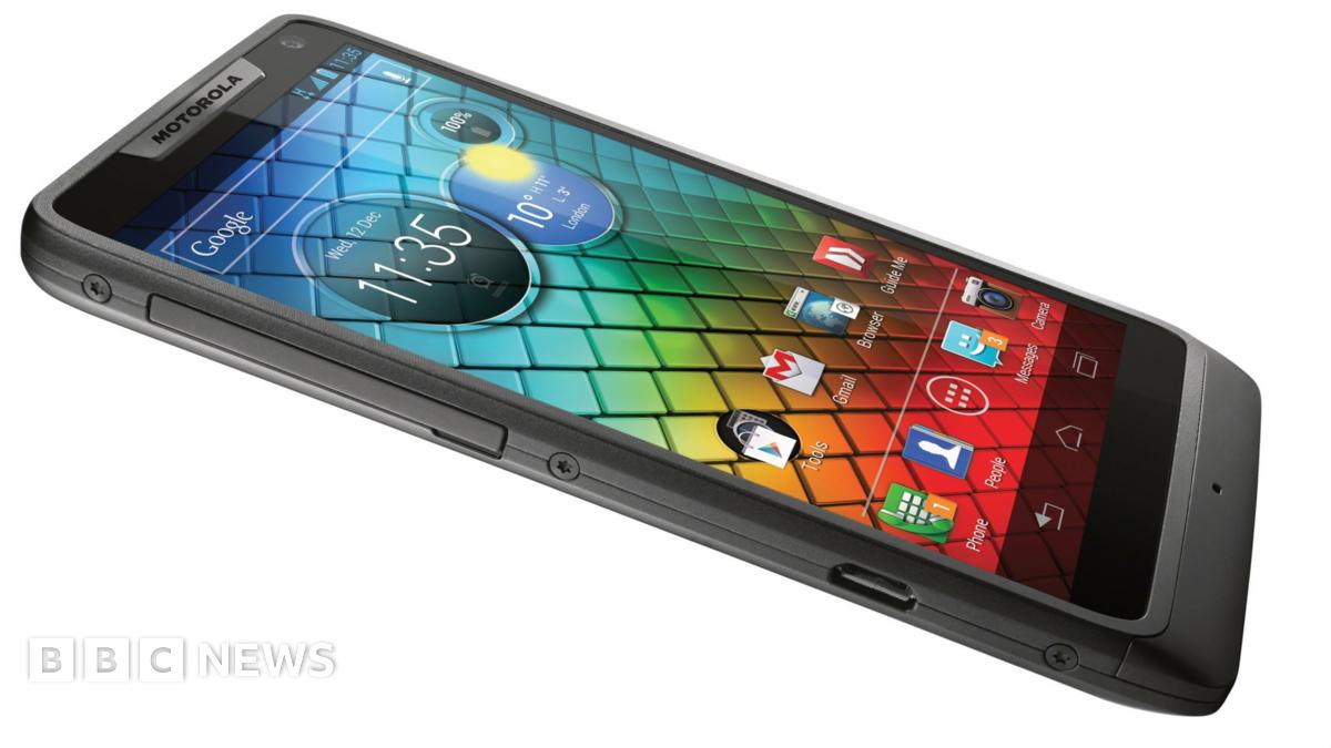 Motorola's first Intel-powered handset launches in UK - BBC News