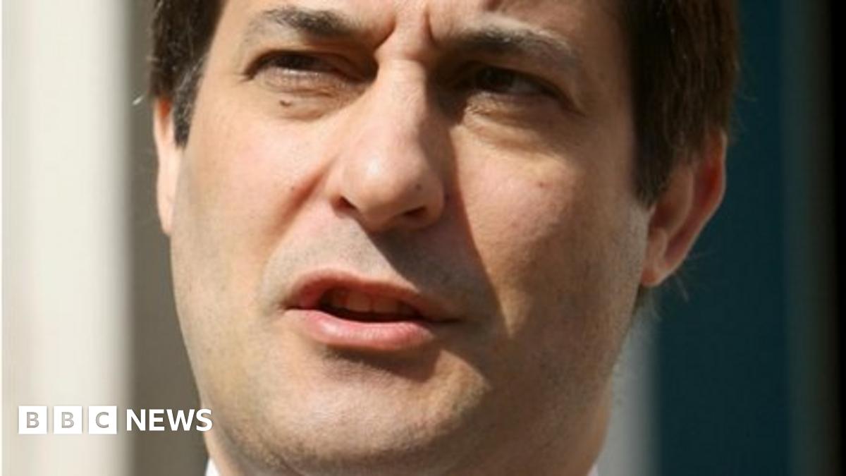 Evan Harris, former Lib Dem MP, takes ecstasy on TV for medical ...