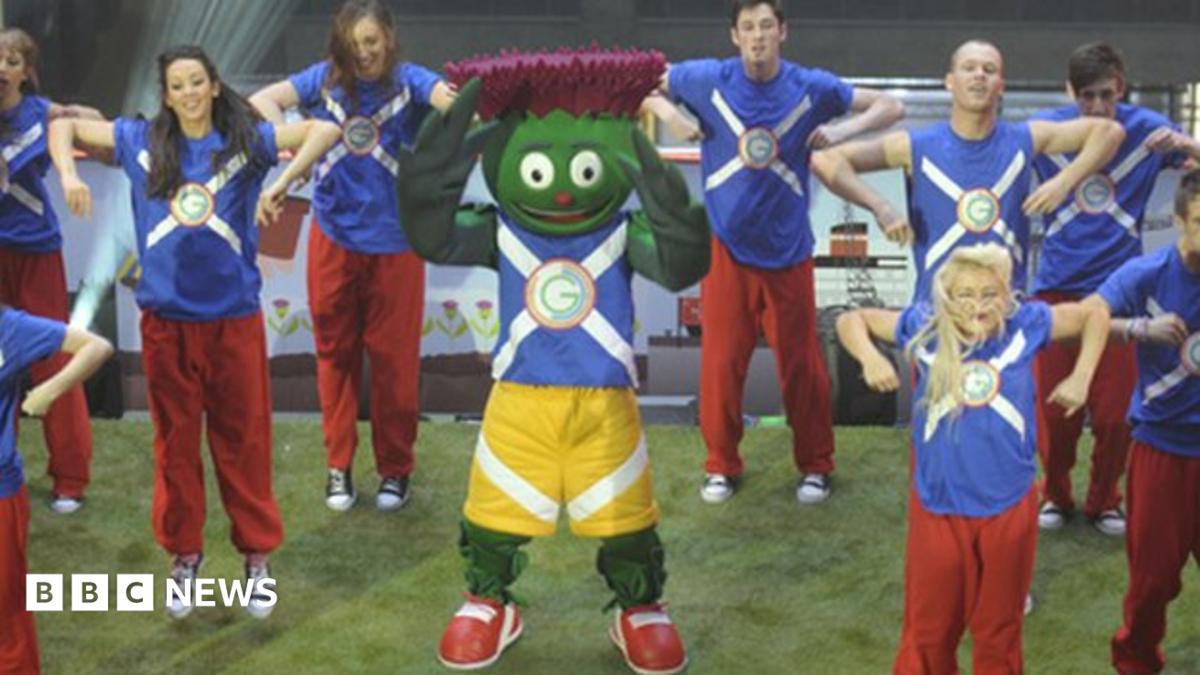 Thistle man Clyde is Glasgow Commonwealth Games mascot - BBC News