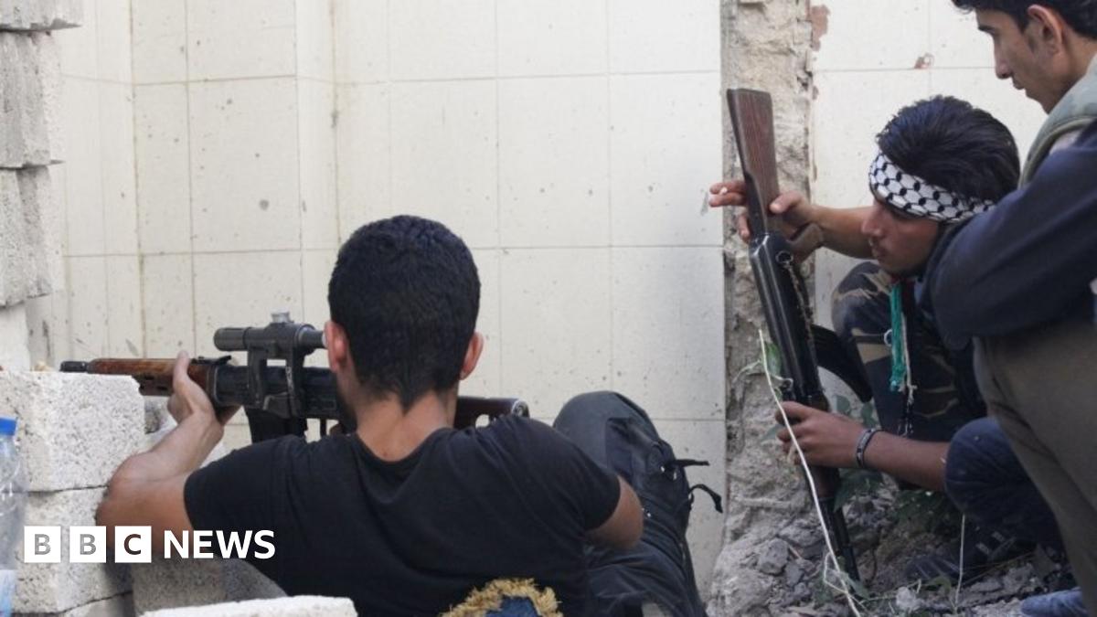 Syria opposition in Damascus urges Assad's overthrow - BBC News