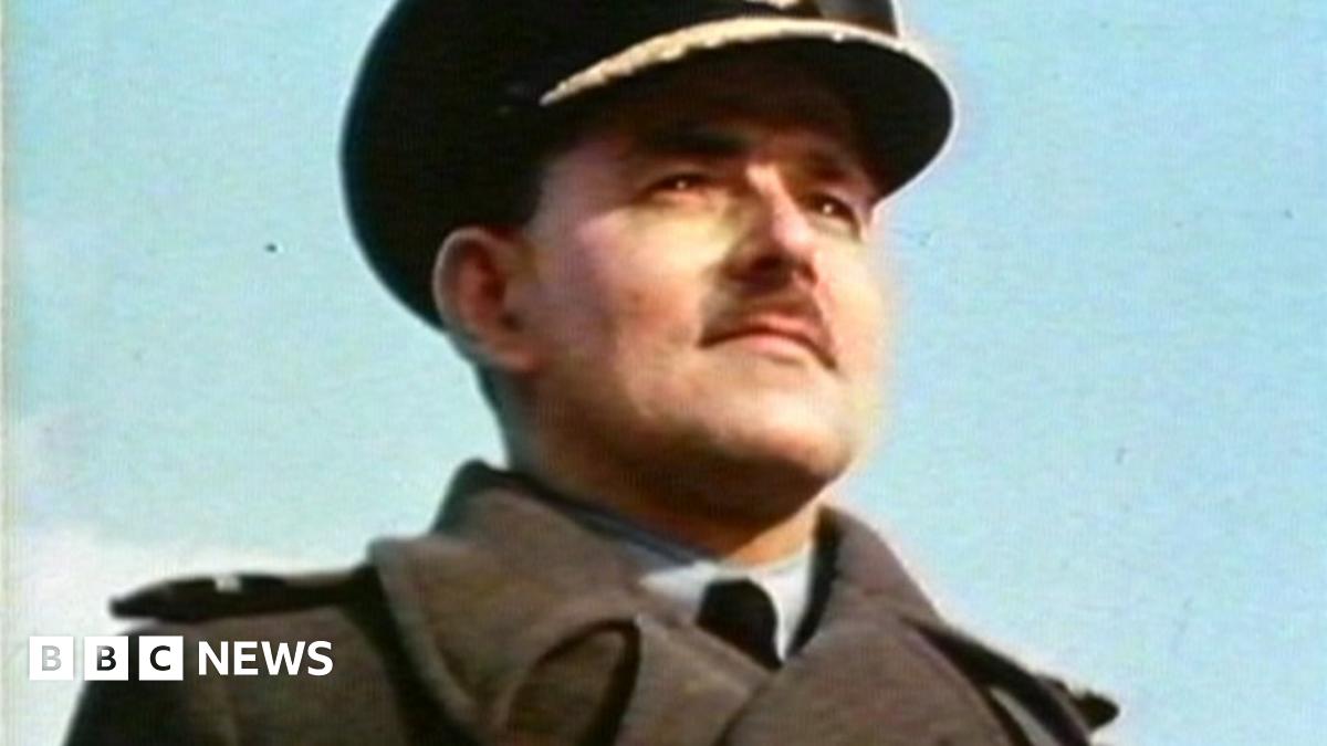 Shenington Airfield marks turbo jet engine test anniversary - BBC News