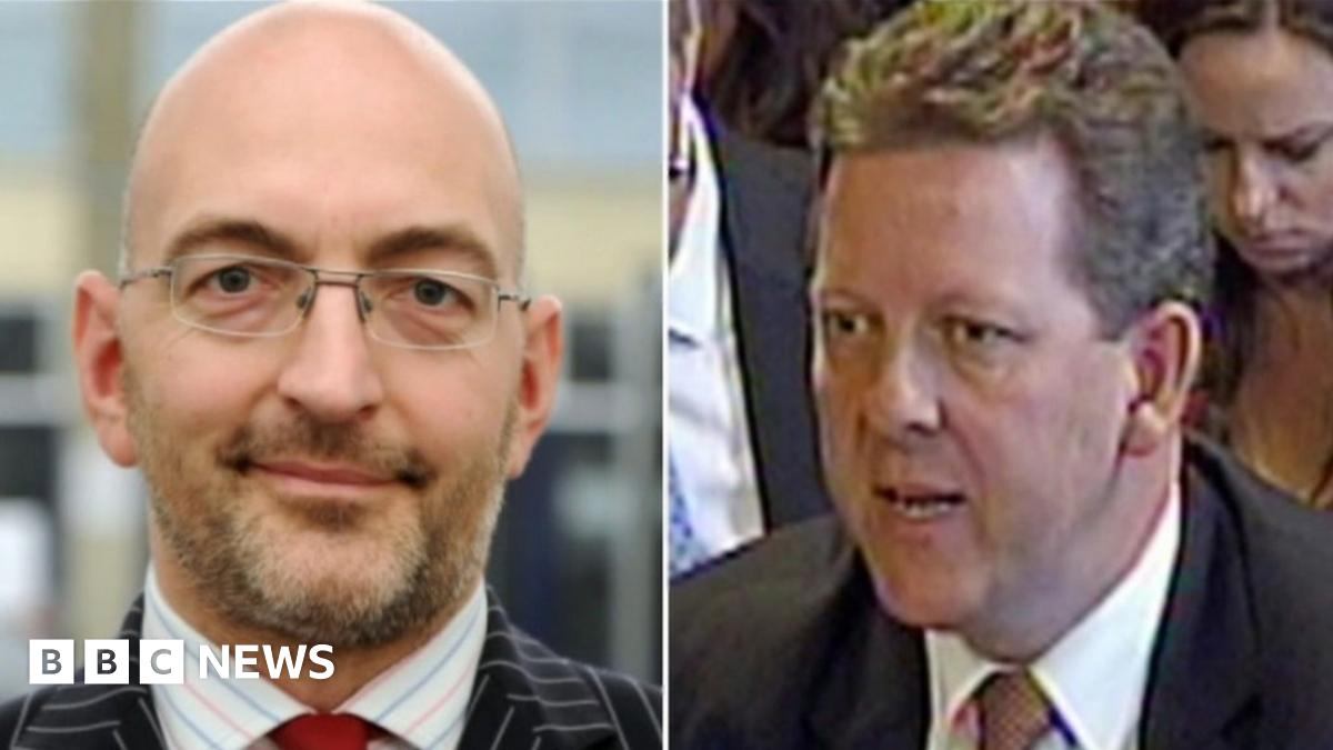 G4S Olympic contract review prompts two resignations - BBC News