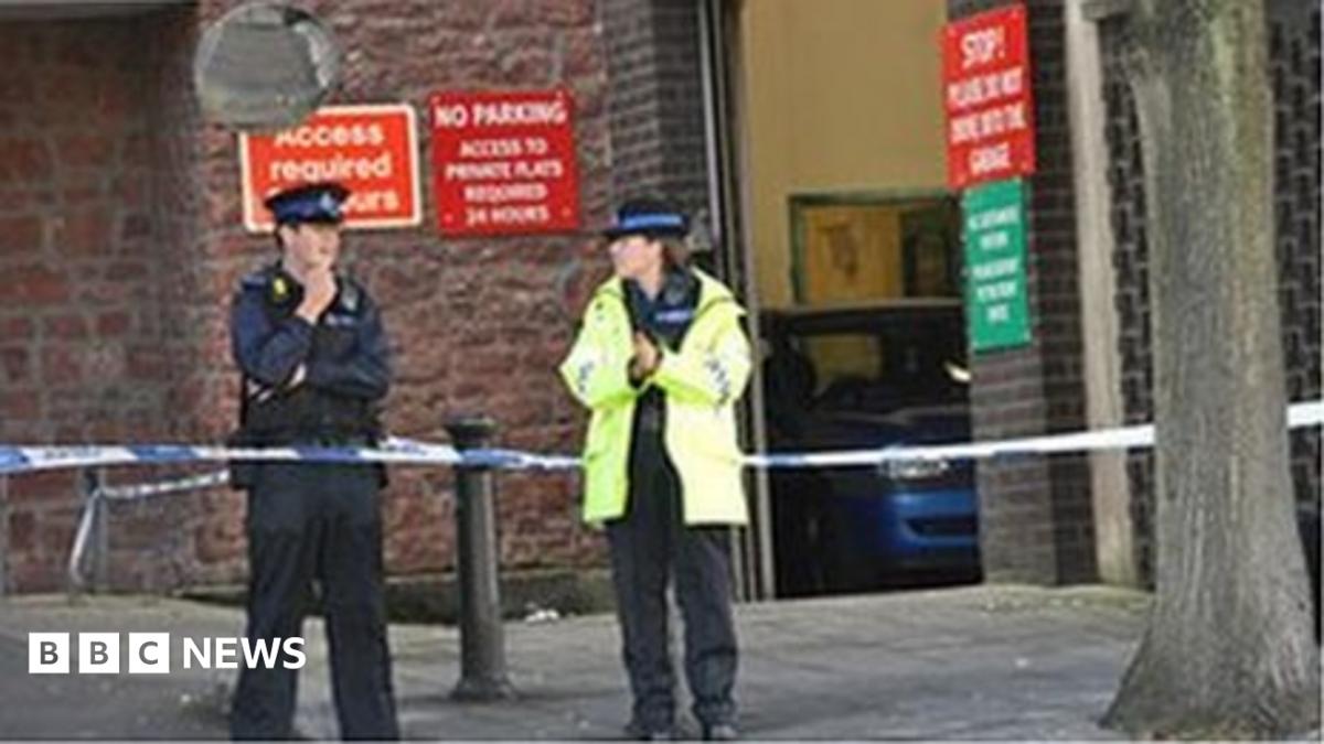Body found at Bristol recycling plant identified - BBC News