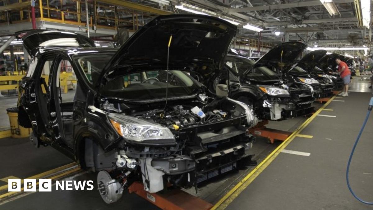 US manufacturing activity gains, ISM survey shows - BBC News