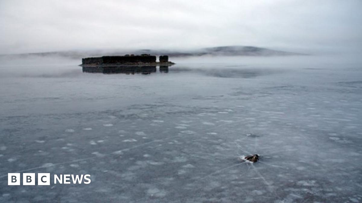 Government approves 'Wolf's castle' wind farm - BBC News