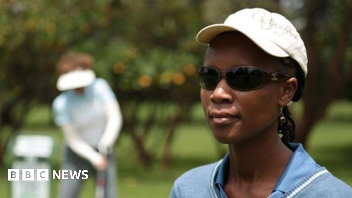 Working Lives Kenya: Bus driver - BBC News