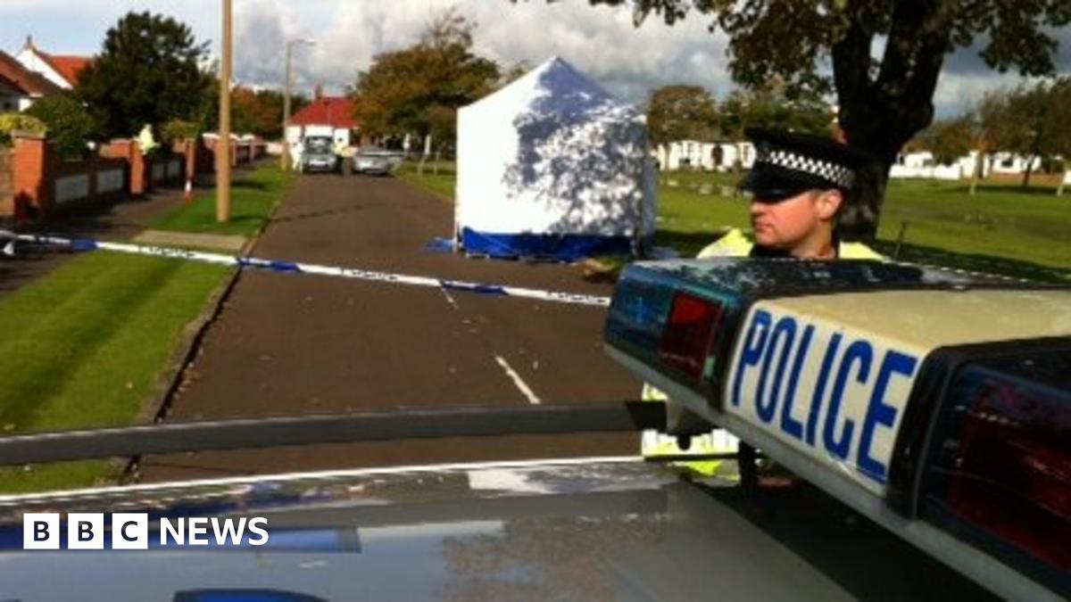 Graime Morris charged with murdering mum Ann in Troon - BBC News