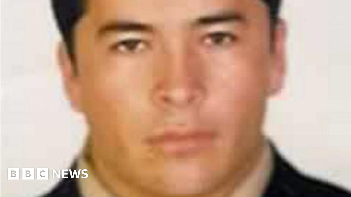 Mexico: Body of Zetas drug cartel leader Lazcano stolen - BBC News