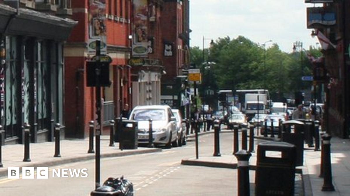 Wigan man who died after being pushed named as Michael John Warhurst ...