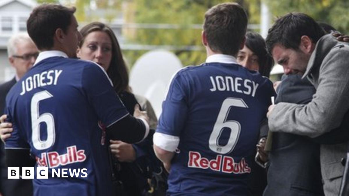 Memorial held for New York Red Bulls coach Mike Jones - BBC News