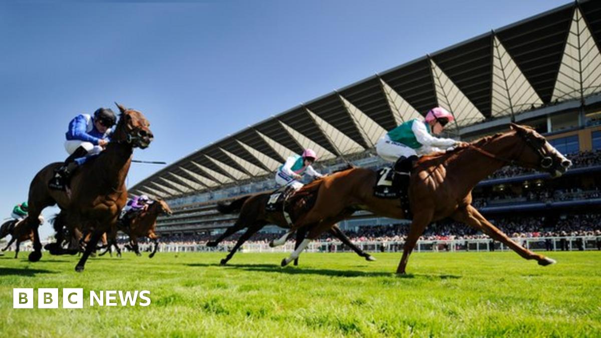 Ascot Racecourse hosts Ascot Life Church - BBC News