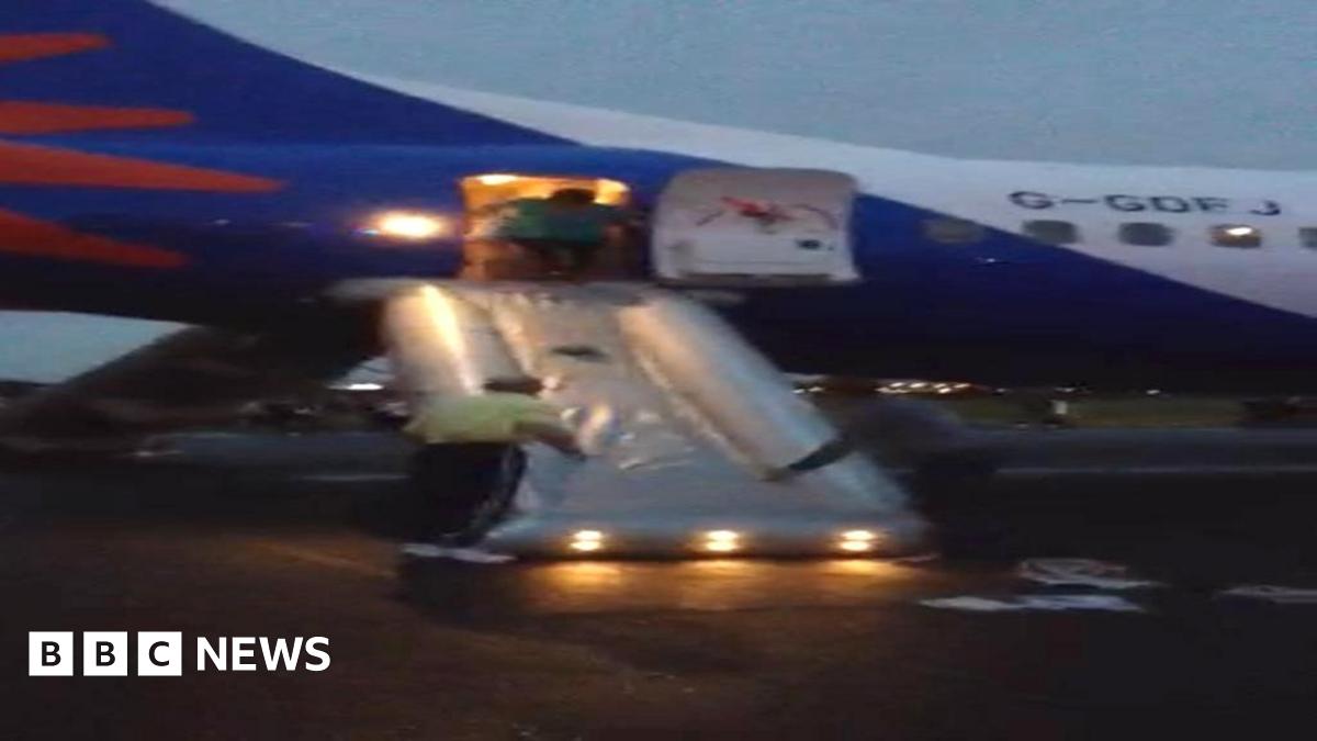 Glasgow Airport evacuation: Passenger tells of panic on Jet2 plane ...