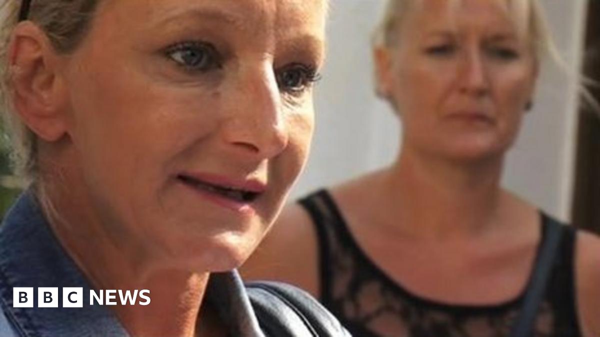 Ben Needham: Mum's agony as police carry out new search - BBC News