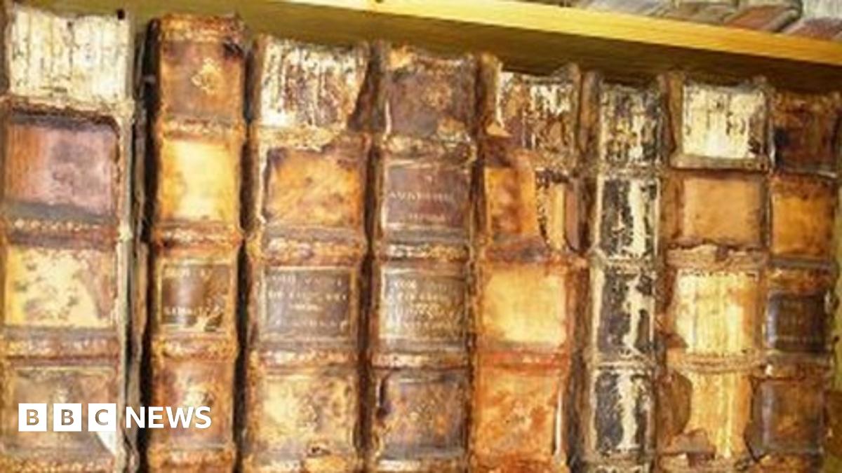 Servite Priory, County Tyrone in lottery bid to save rare books - BBC News