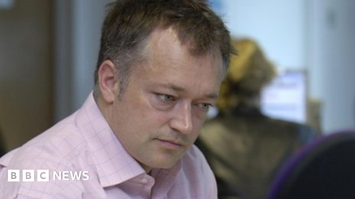 Profile: Peter Rippon - BBC News