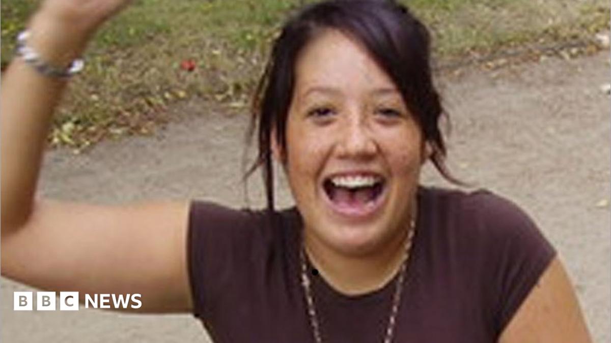 Afghanistan death: Tributes for Comber woman Channing Day - BBC News