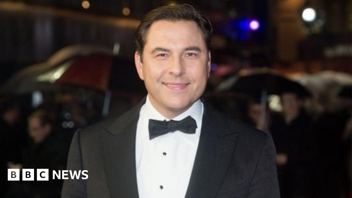 David Walliams vies for children's fiction prize - BBC News