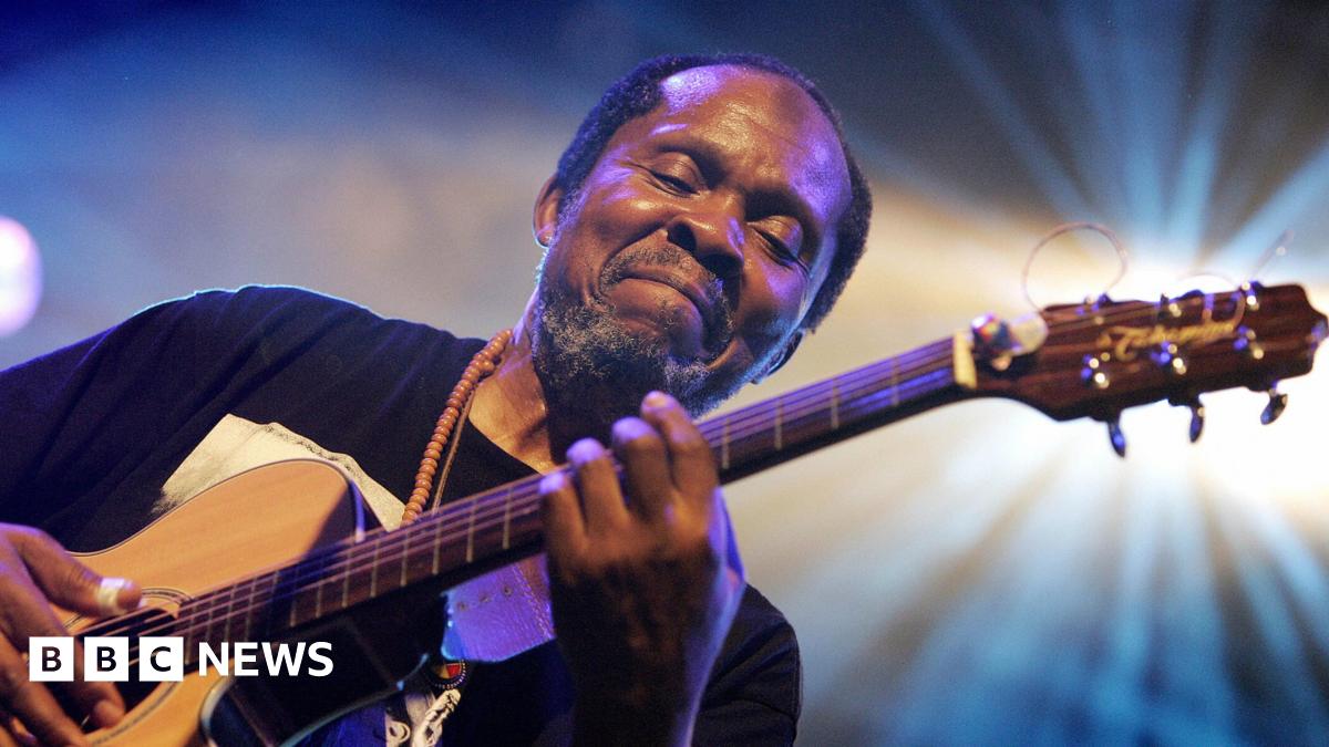 Terry Callier, US soul jazz singer, dies at 67 - BBC News