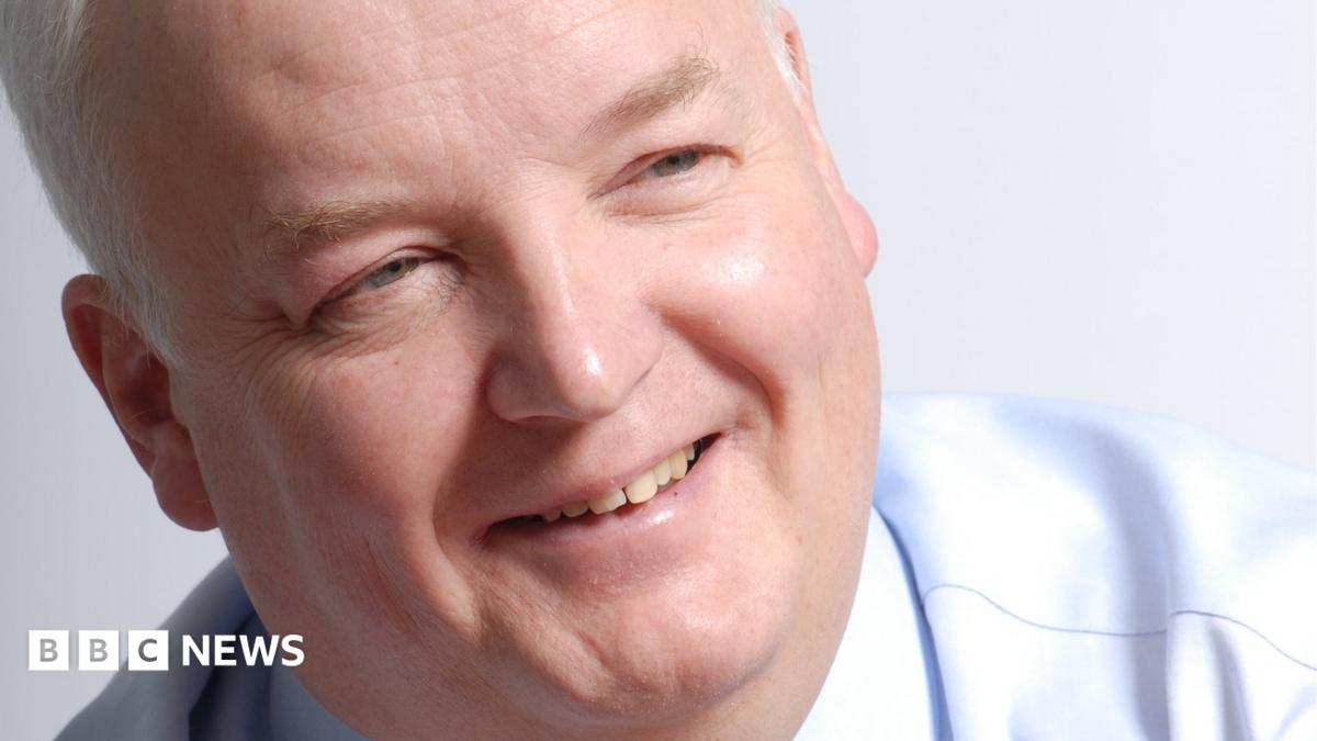 Scottish Water boss Richard Ackroyd dies aged 53 - BBC News