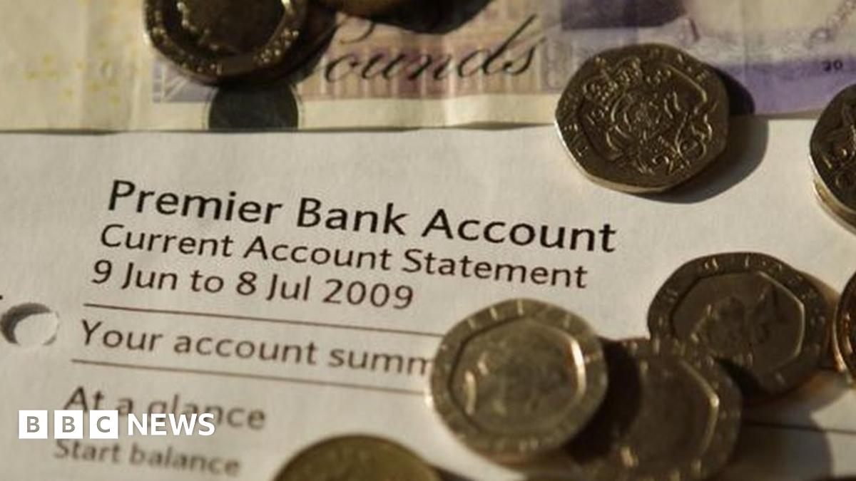 RBS and NatWest cut back on paper account statements - BBC News