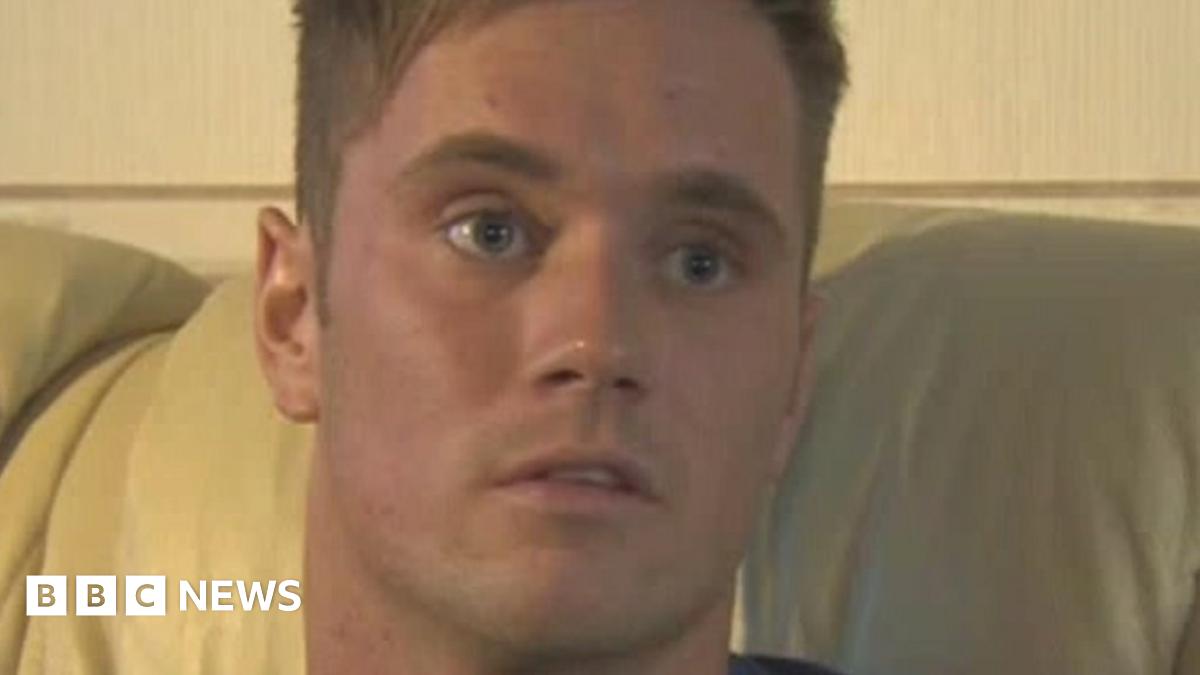 Crete murder suspect Luke Walker vows to clear name - BBC News