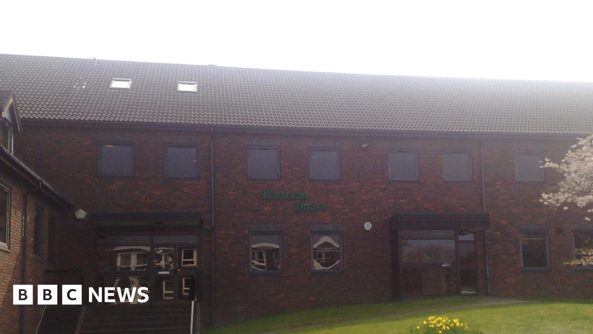 Watford firm to create 120 new telecom jobs - BBC News