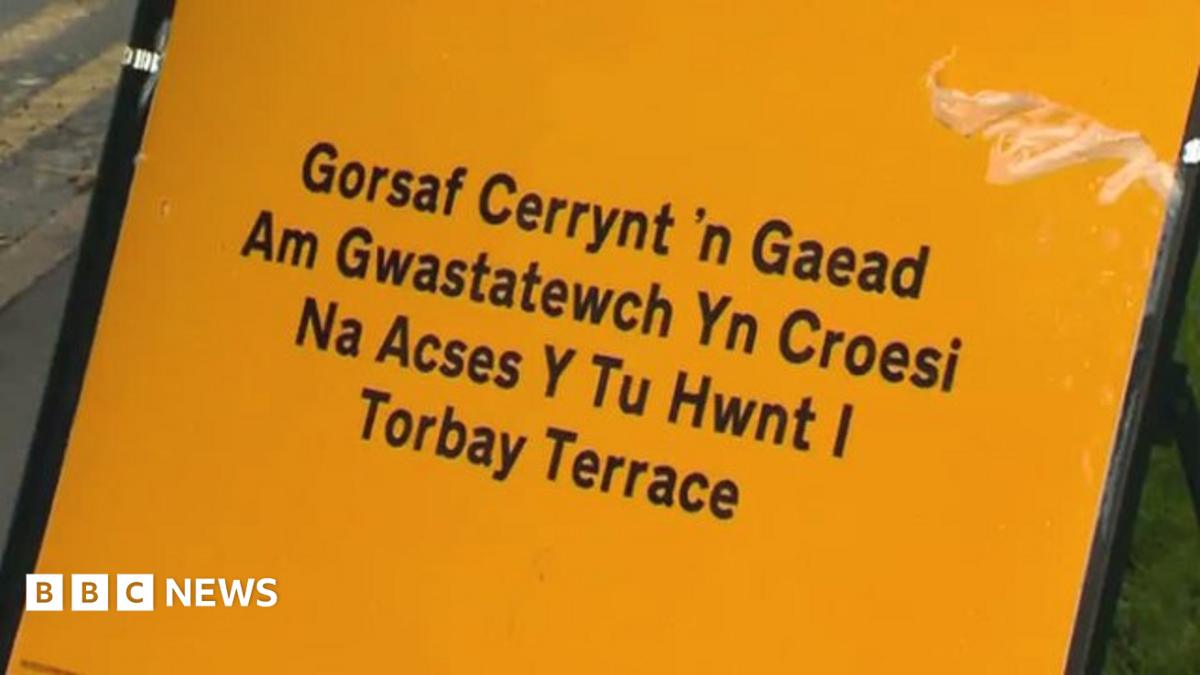 Welsh language road sign errors in translation - BBC News