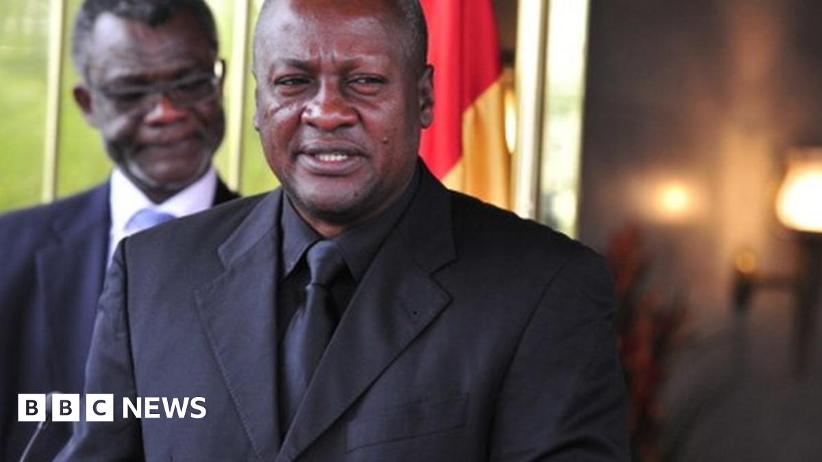 Anger at Ghana salary increases for politicians - BBC News