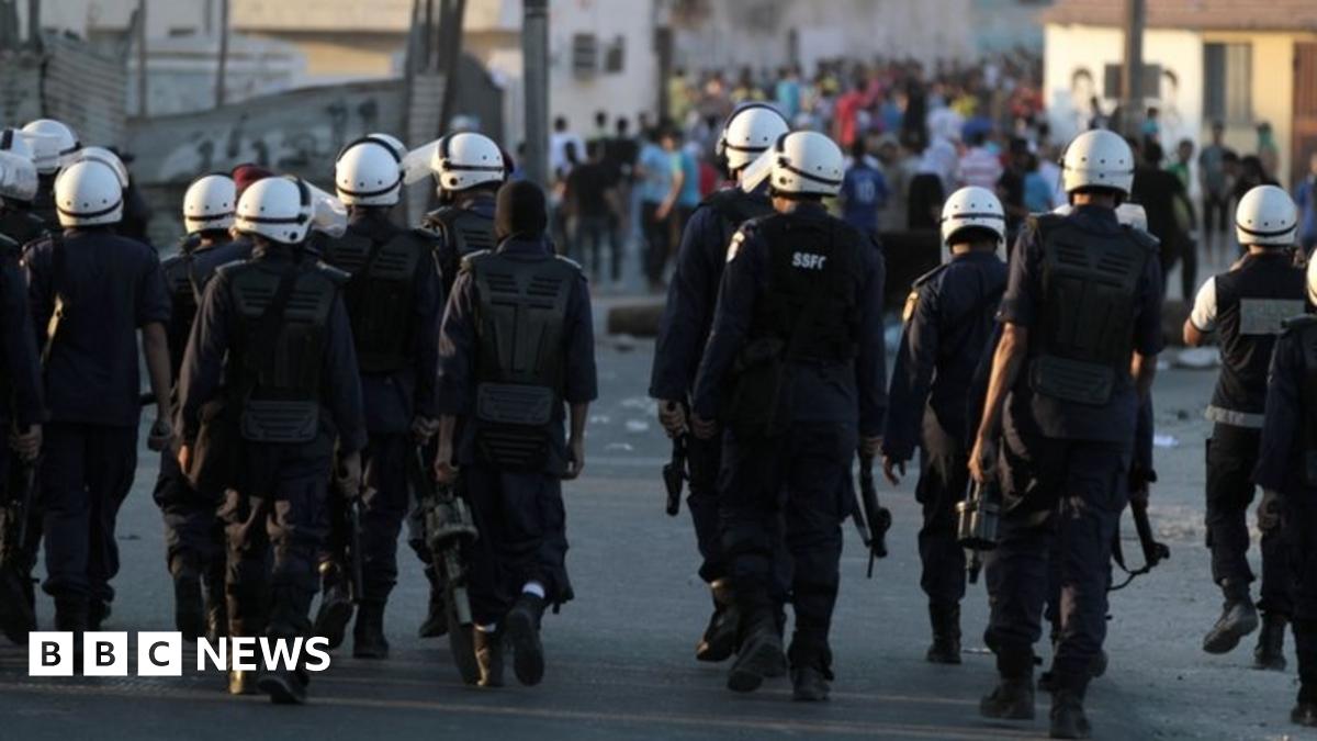 Bahrain bomb blasts kill two foreign workers - BBC News