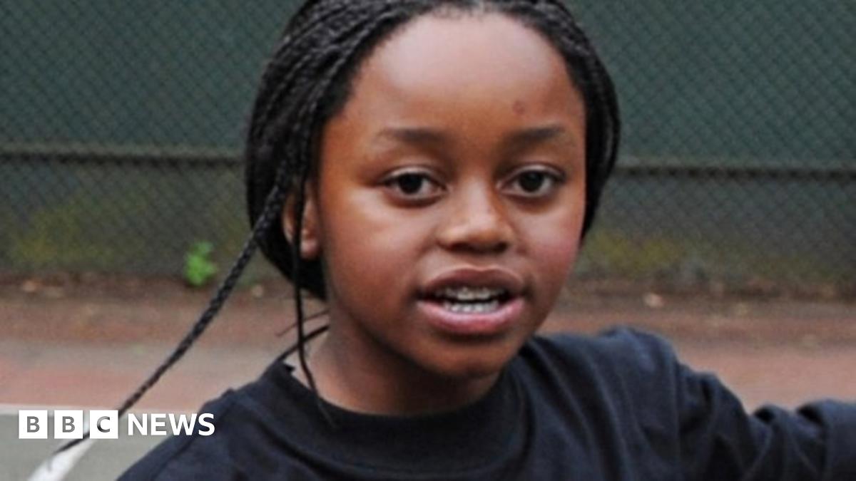 Zenani Mandela's death: Court clears driver - BBC News