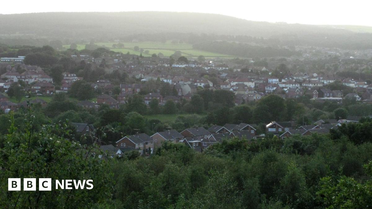 Thorpe Hesley coal reclamation plan approved - BBC News