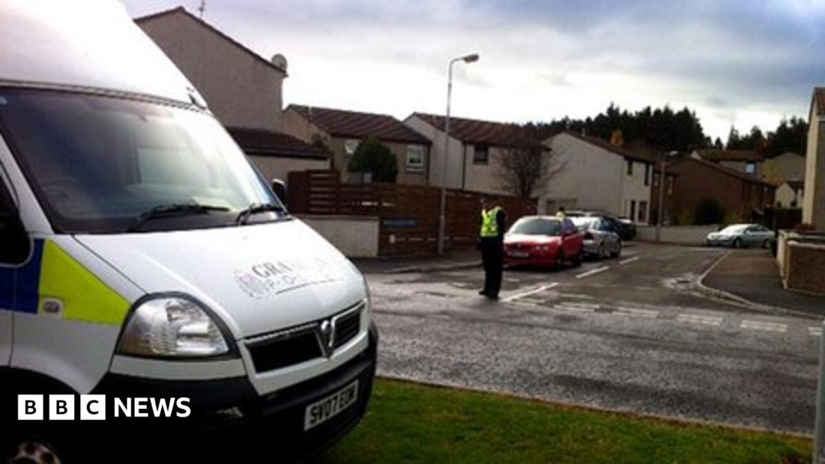 Man arrested over Elgin death - BBC News
