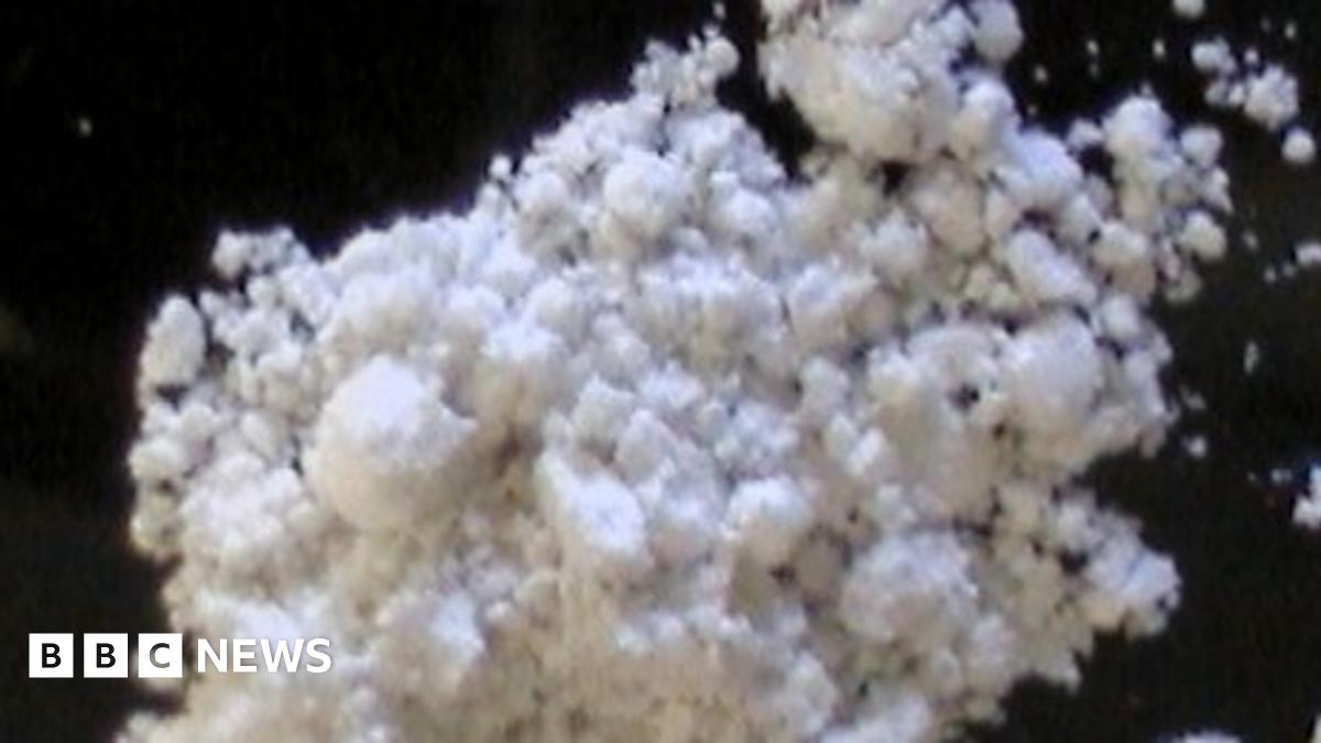 More people are getting help after taking club drugs - BBC News