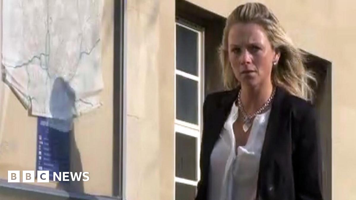 Ex-beauty queen Rachel Hatton cleared of fraud - BBC News