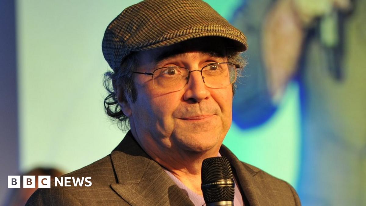 Danny Baker joins Radio Hall of Fame - BBC News