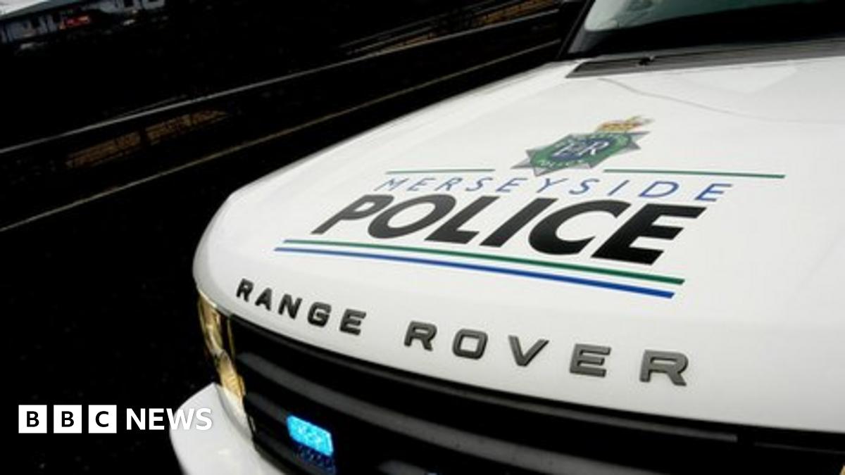 Liverpool man Jamie Starkey dies in 'cold-blooded' shooting - BBC News