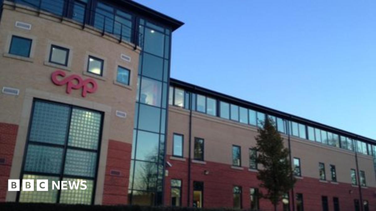 Insurance company CPP hit by record FSA fine - BBC News