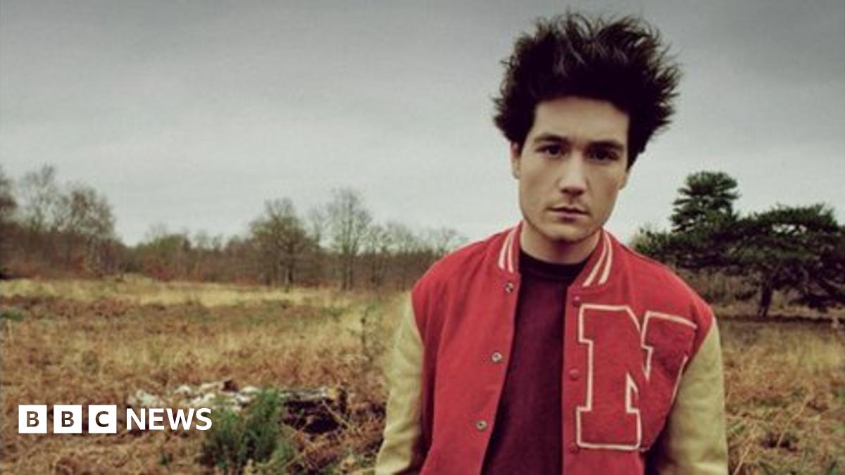 Introducing... Bastille - BBC News