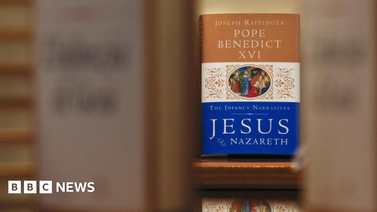 The Pope publishes final instalment of life of Jesus - BBC News