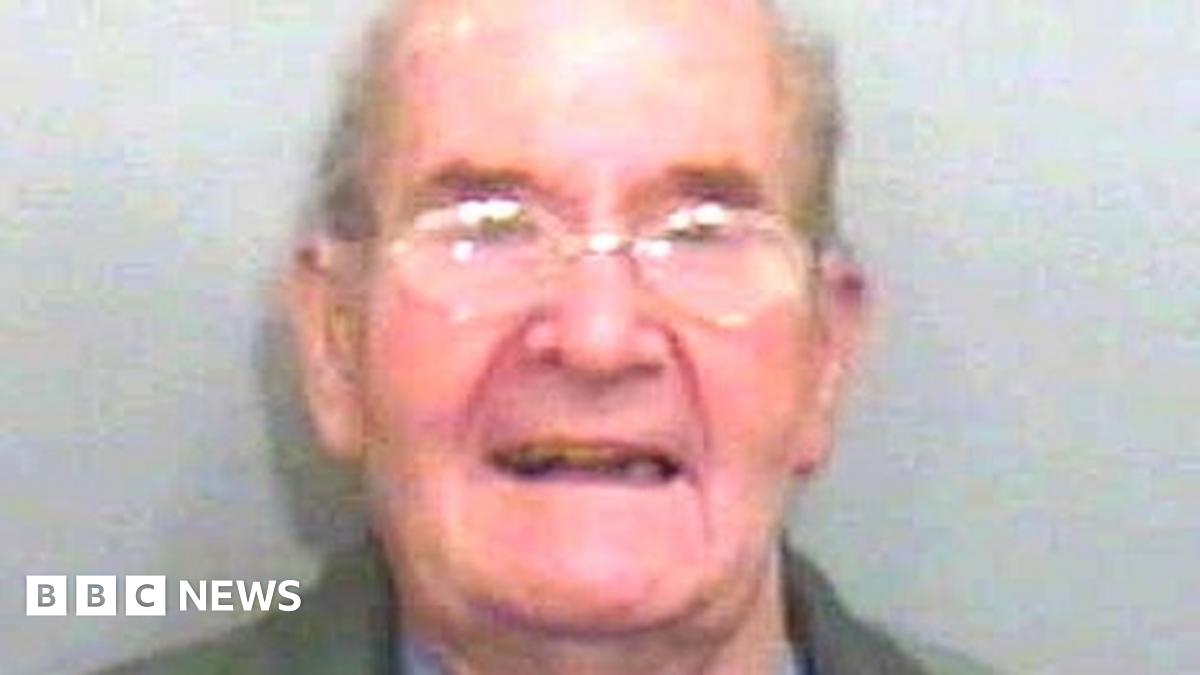 Peter Cole jailed for Ambrose Skingle Theydon Bois death - BBC News