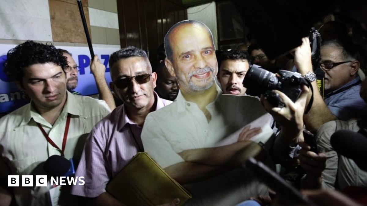 Colombia's Farc call for US release of Simon Trinidad - BBC News