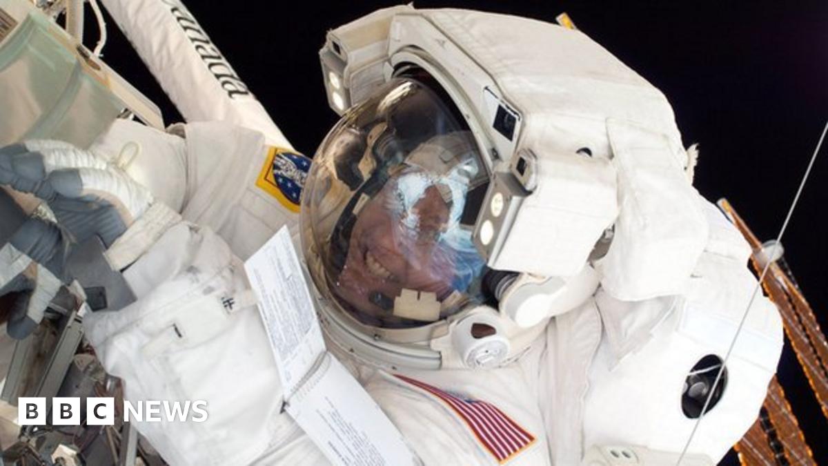 Understanding space suit technology - BBC News