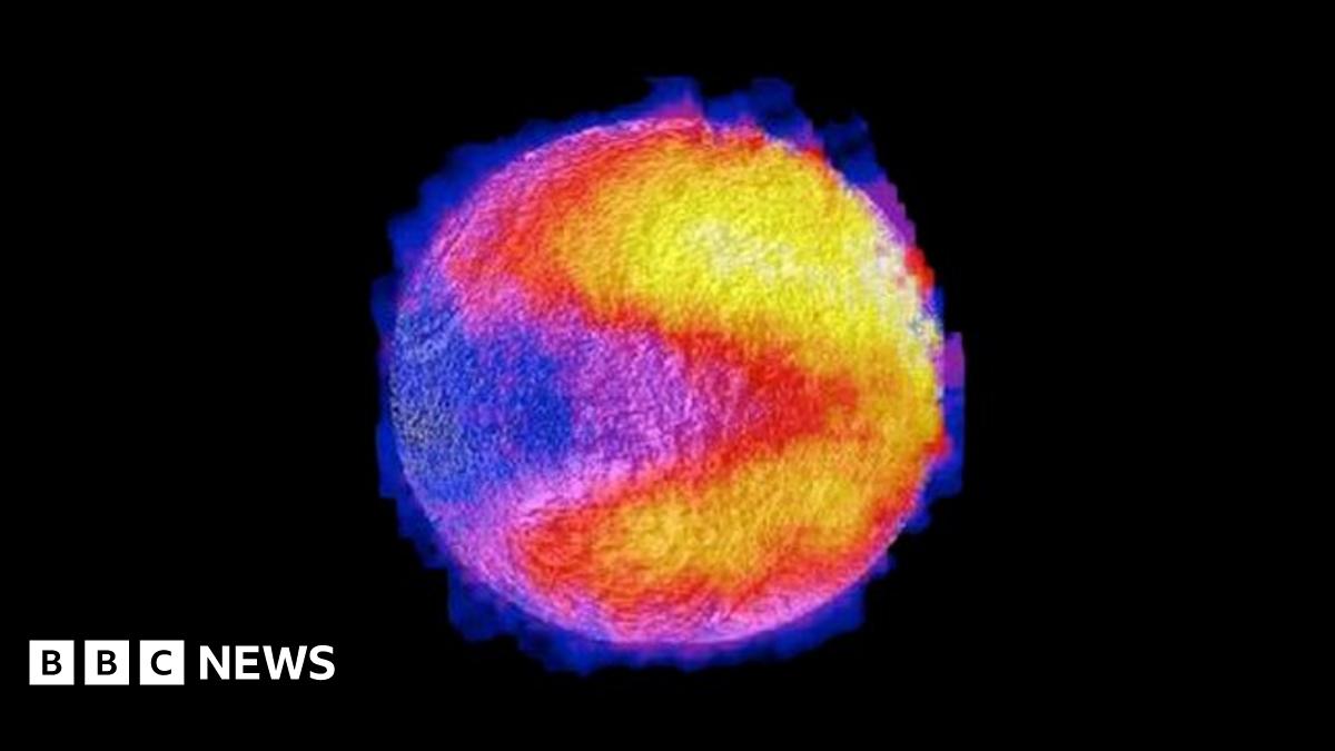 'Pac-Man' in Saturn moon Tethys is a repeat performance - BBC News