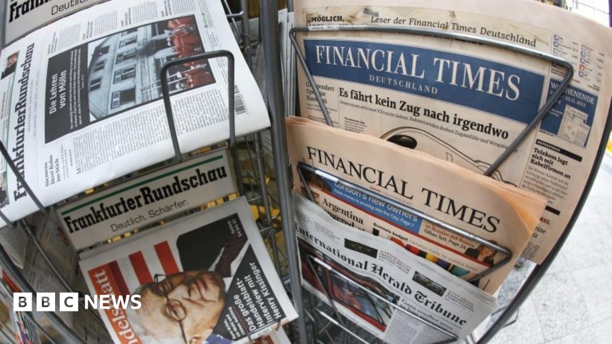 Financial Times Group head to step down - BBC News